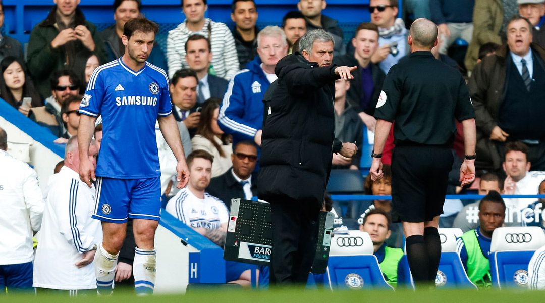 Saturday analysis: Chelsea's stunning title collapse puts classless ...