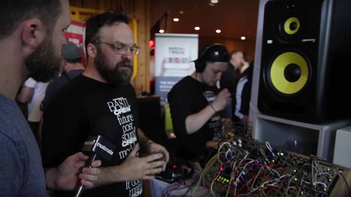 Superbooth 2018 video: Bastl Casper Party Mix and Dark Matter take ...
