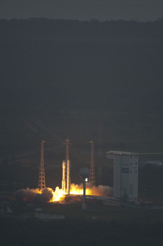Photos: Europe's Vega Rocket Launches on 1st Flight | Space