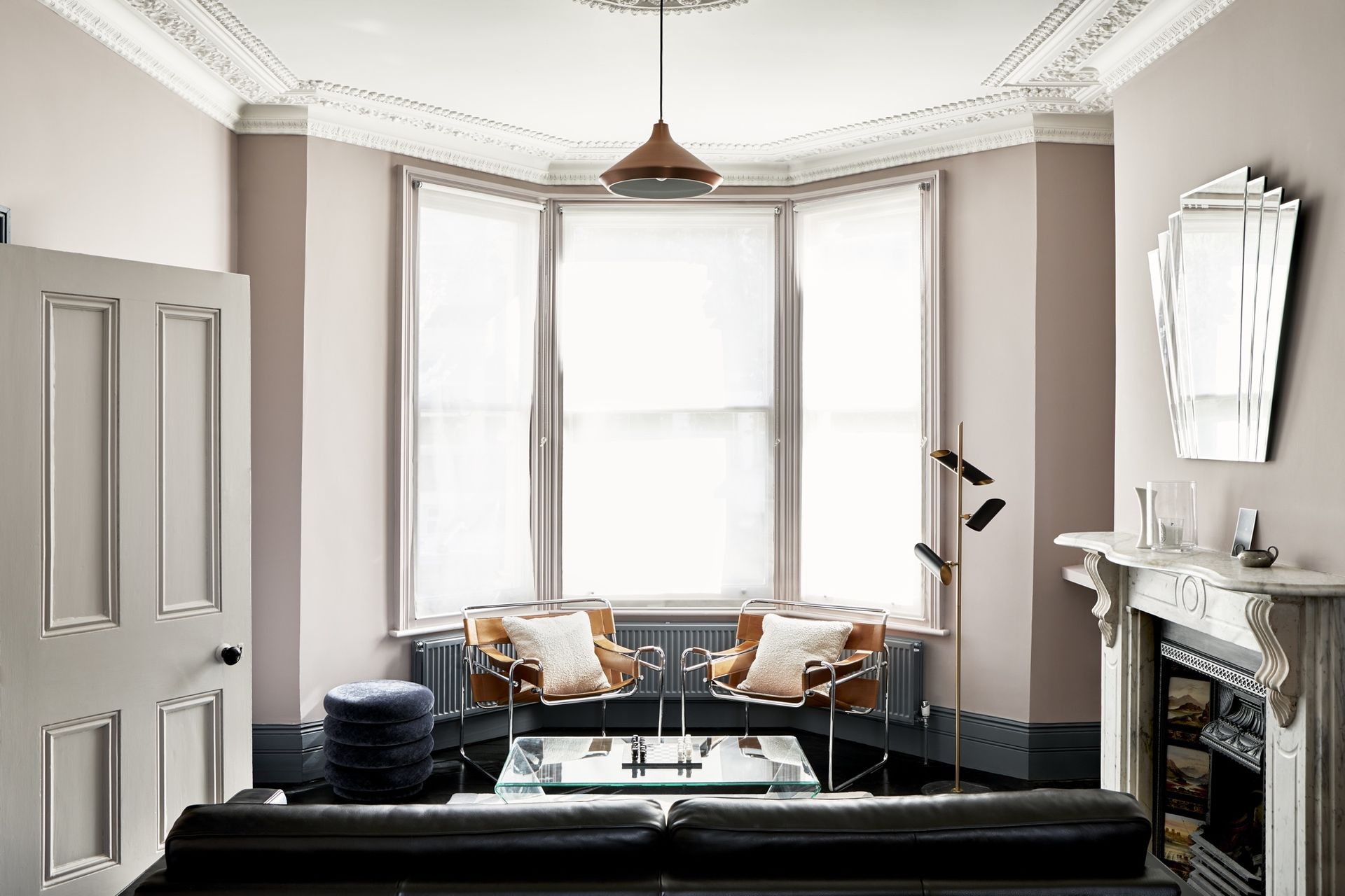 How to paint behind a radiator for a professional finish | Livingetc