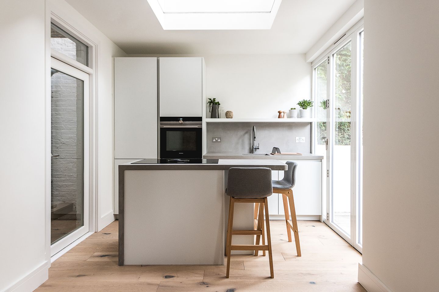 The smartest small kitchen ideas for when space is tight but style is ...