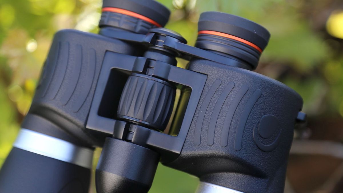 Best binoculars for long distance viewing 2025 | Space