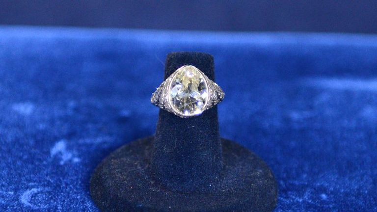 Best Antiques Roadshow Jewelry - Most Expensive Antiques Roadshow Items ...