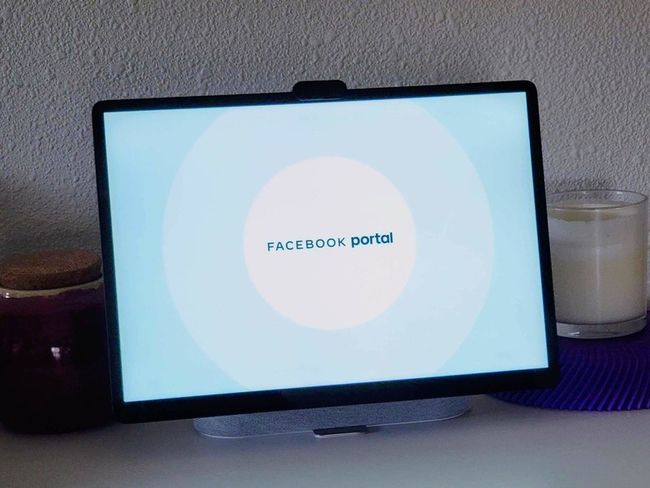 Facebook Portal+ (2021) review: Quirky traits hinder an otherwise ...