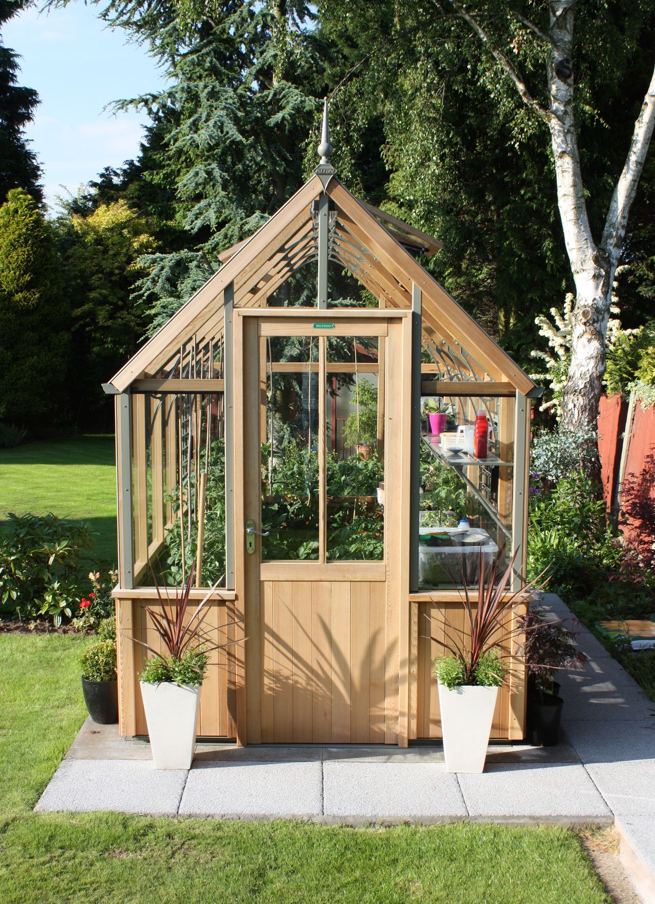 How to choose a greenhouse | Gardeningetc How to choose a greenhouse | Gardeningetc