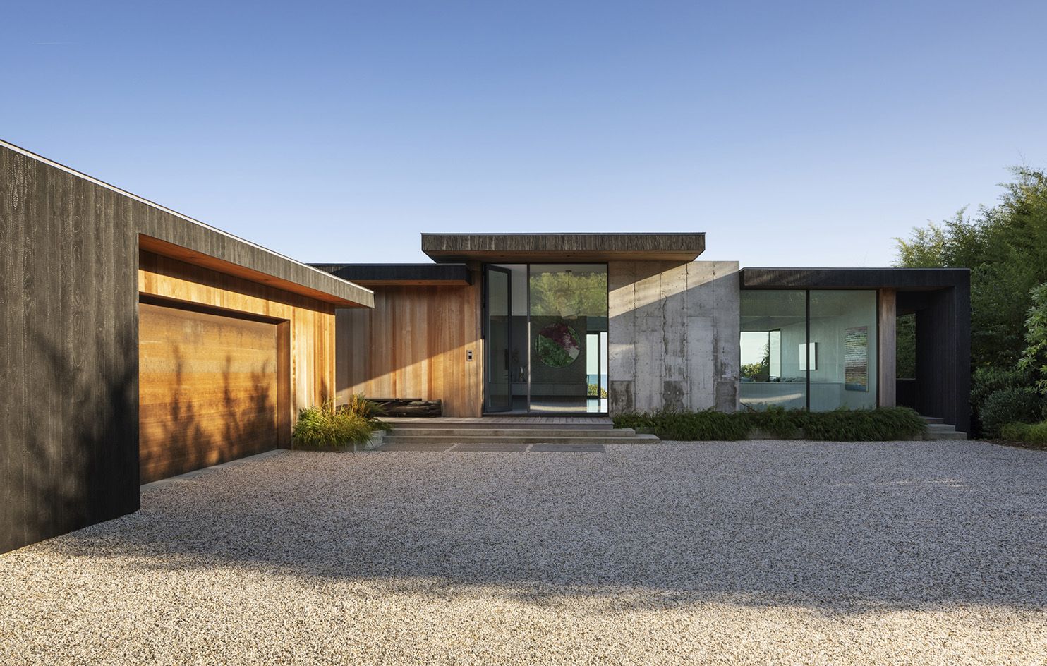 Cascading Hither Hills house by NY architect Robert Young | Wallpaper