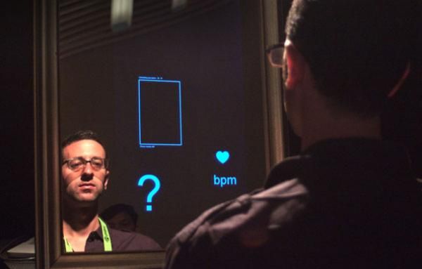 New Health-Monitoring Mirror Displays Heart Rate | Live Science
