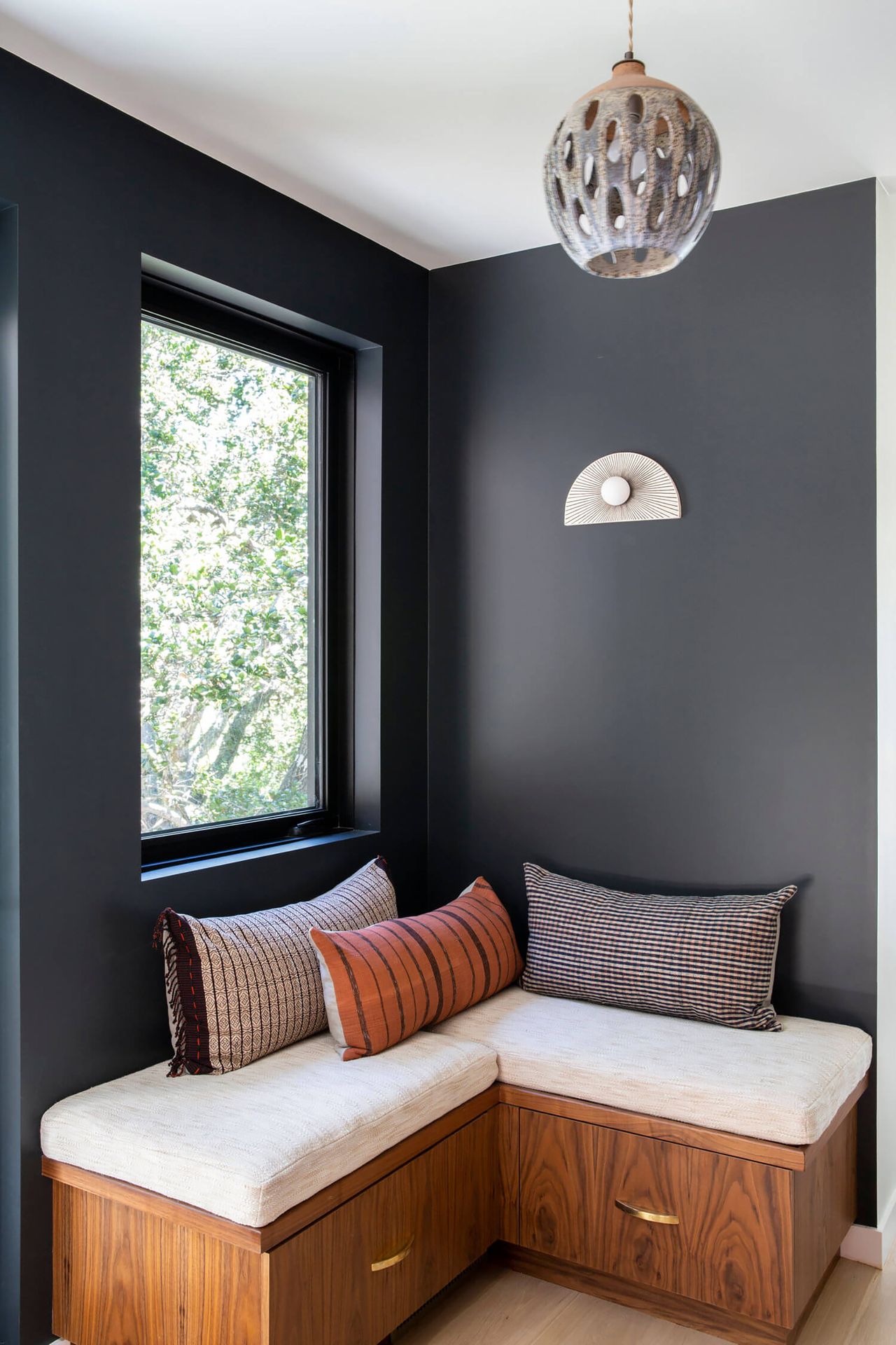 10 ways to make a dark entryway sing, according to designers | Homes ...
