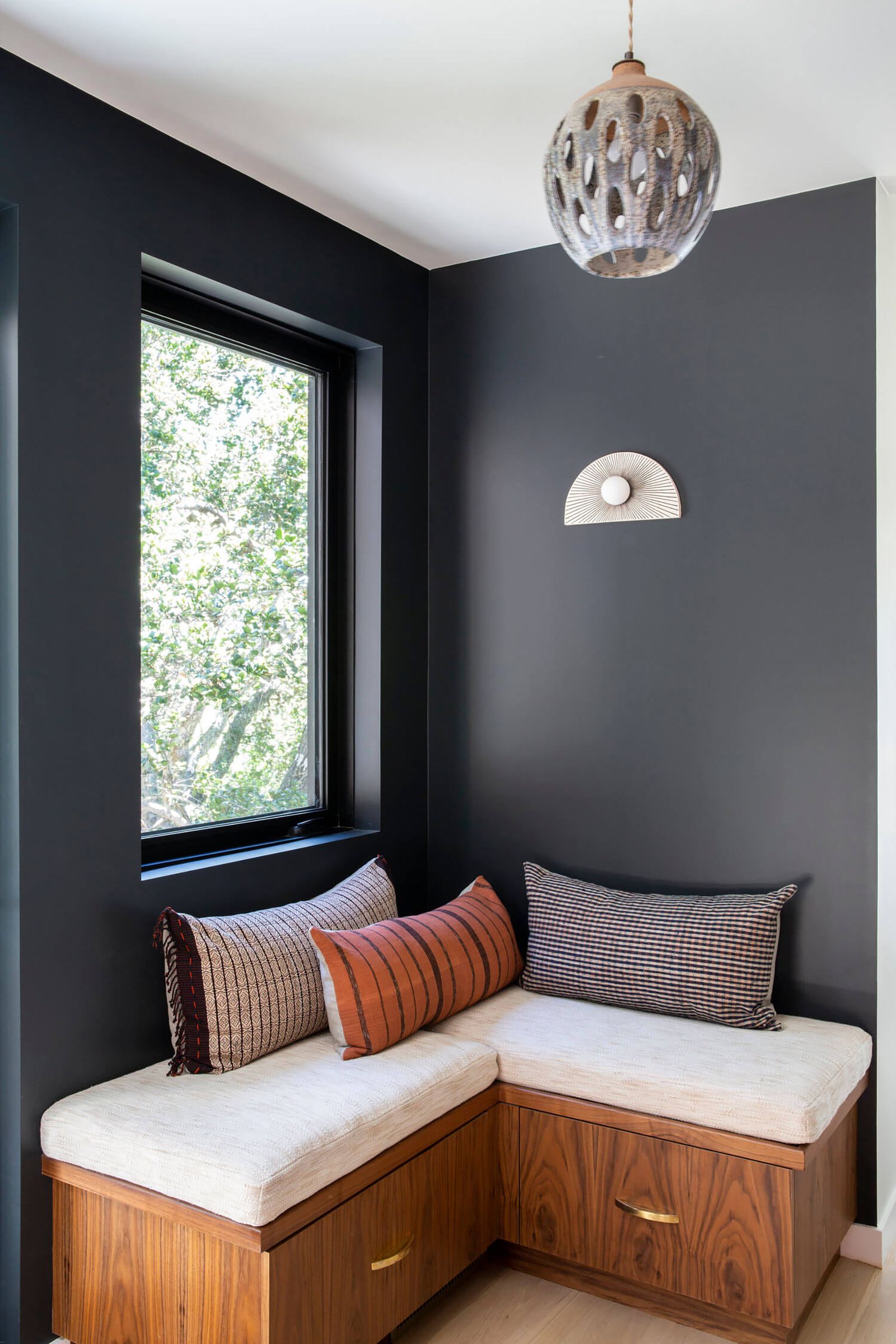 10 ways to make a dark entryway sing, according to designers | Homes ...
