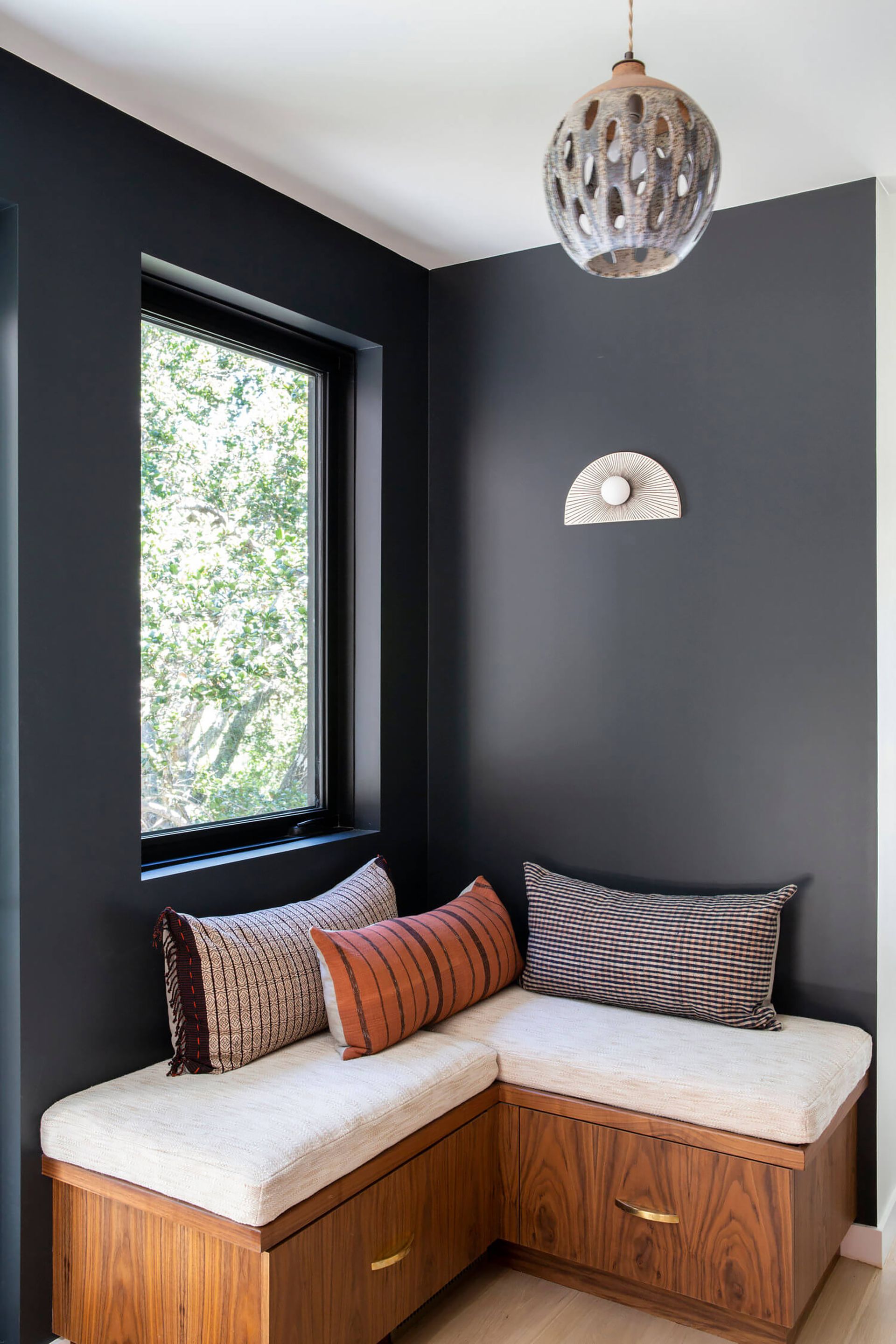 10 ways to make a dark entryway sing, according to designers | Homes ...
