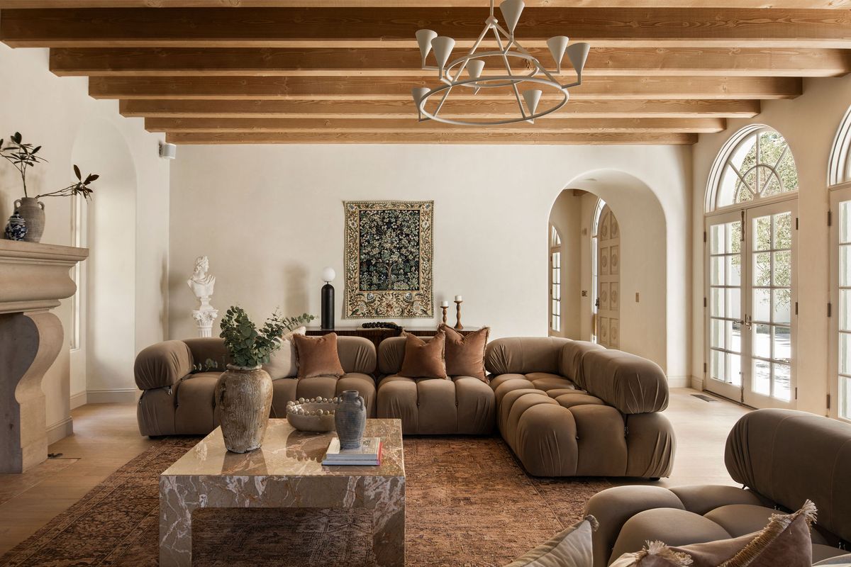 Before and After: An 80s Home in LA Given a Modern Look | Livingetc