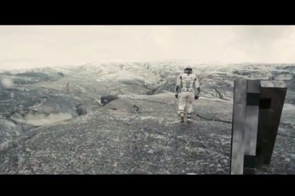 10 WTF Things We Just Spotted In The Latest Interstellar Trailer ...