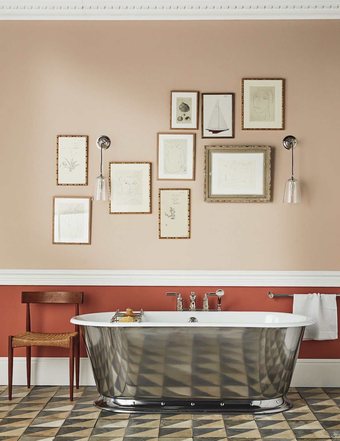 Orange bathrooms are trending - 10 ways to use this color | Livingetc