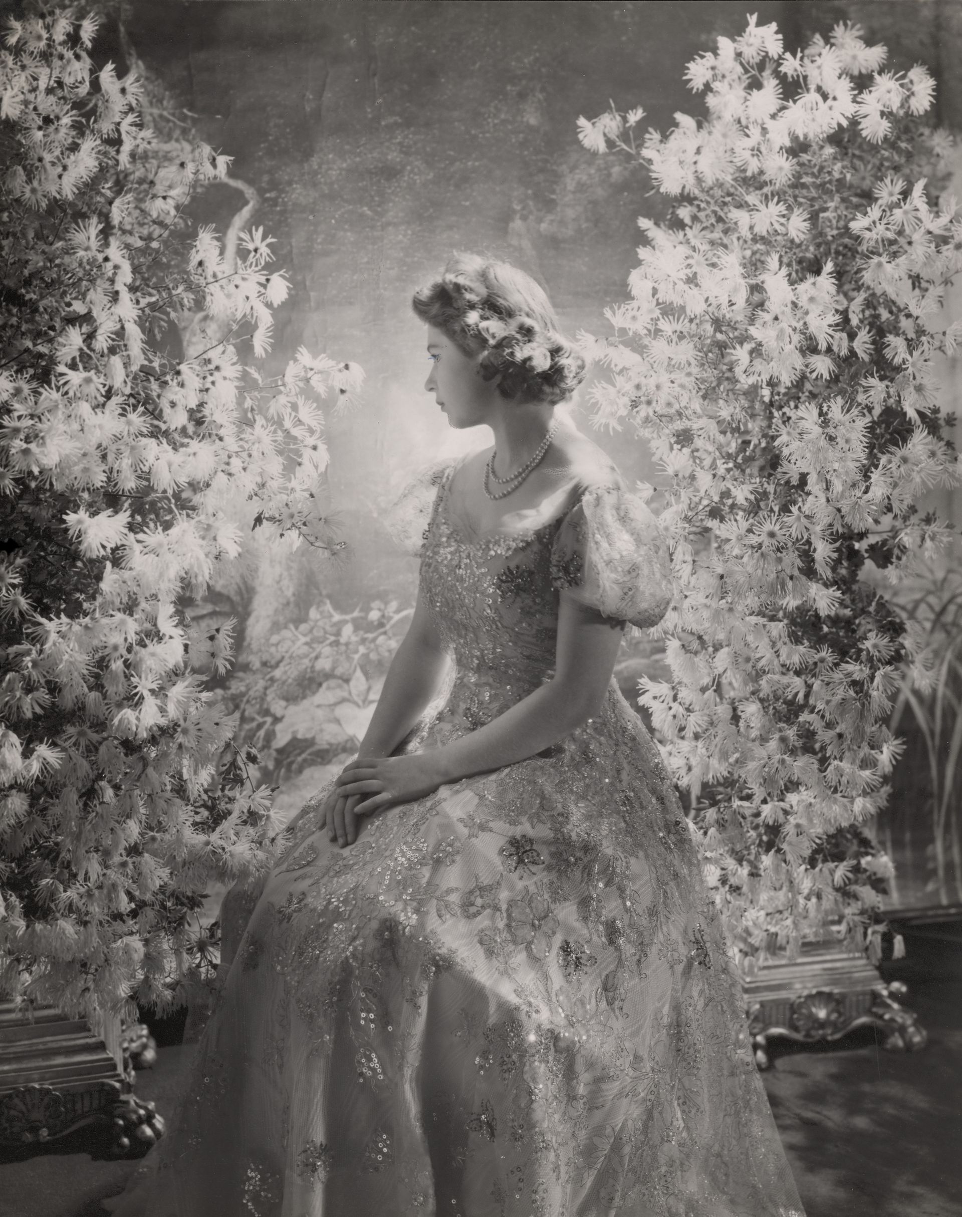 You're all invited to Cecil Beaton's Garden Party | Country Life