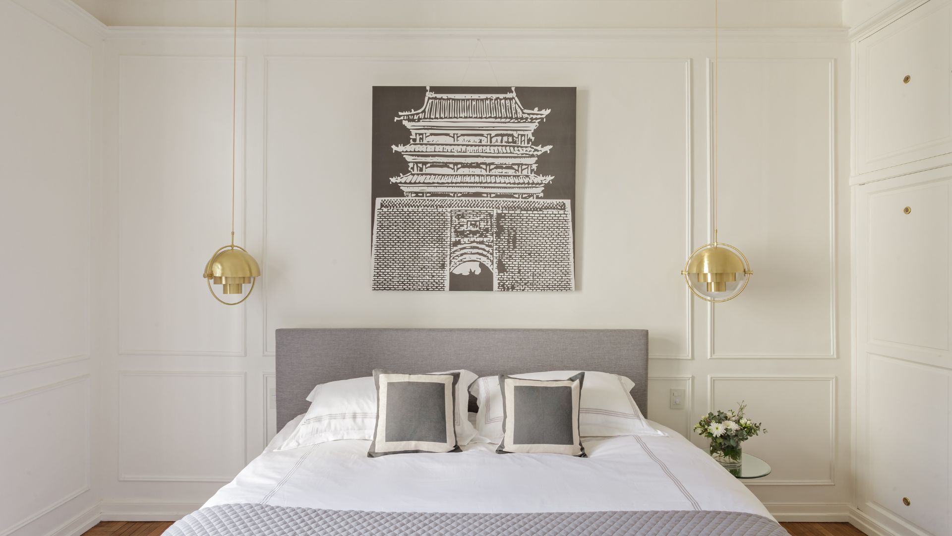 How to Organize a Bedroom With No Storage — 10 Stylish Ways | Livingetc
