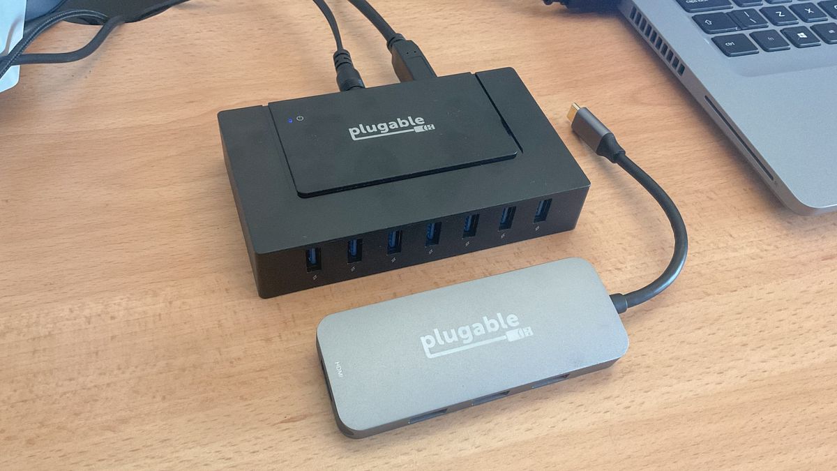 Plugable 7-in-1 USB Charging Hub review: Stacked with power | Laptop Mag