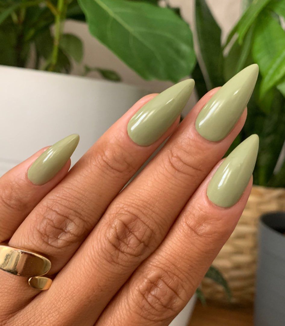 6 Elegant Nail Colours That Will Never Go Out of Style | Who What Wear