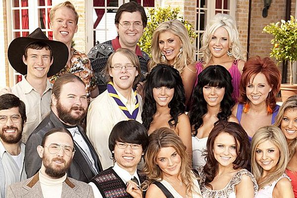 We Bet You Won't Recognize These 10 TV Shows That Premiered In 2005 ...