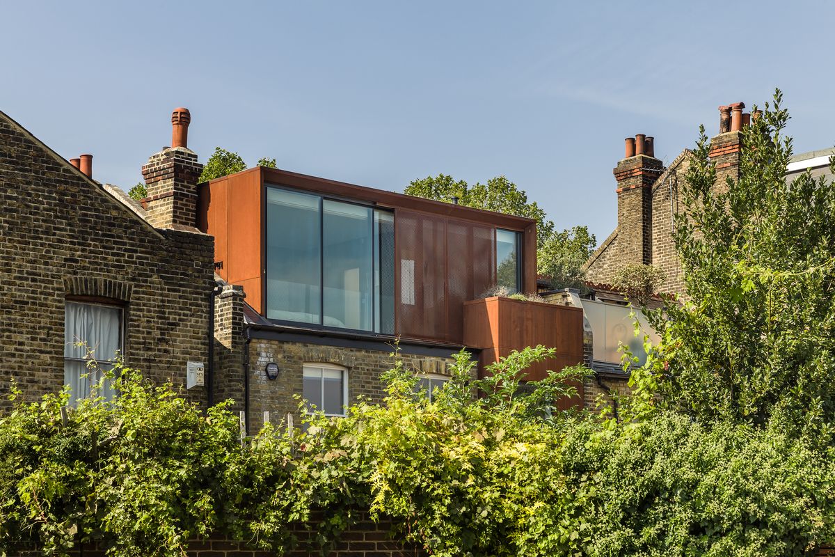 13 loft balcony ideas to elevate your conversion | Homebuilding