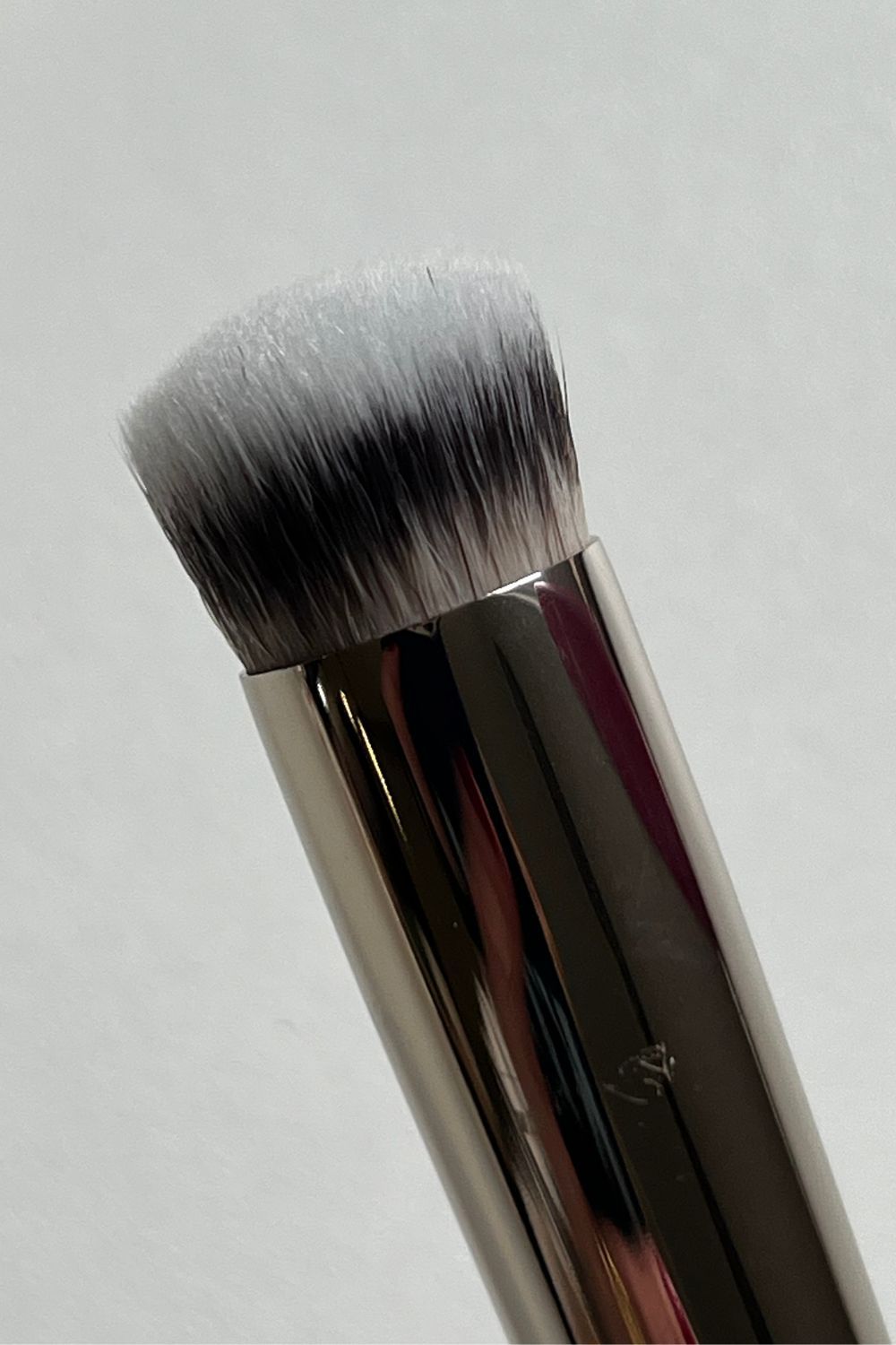 Best Concealer Brush: Every Type You Could Need | Marie Claire UK