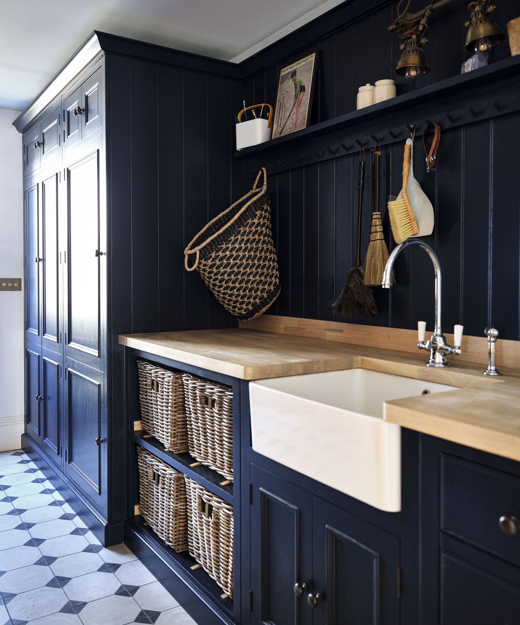 This Cornish home combines New England style with chic interiors ...