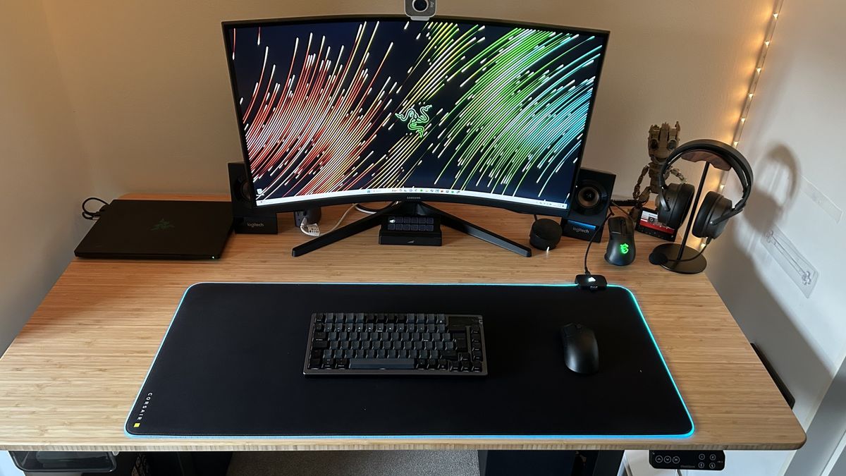 I upgrade my desk setup every Prime Day, here's what I'm buying in 2025 ...