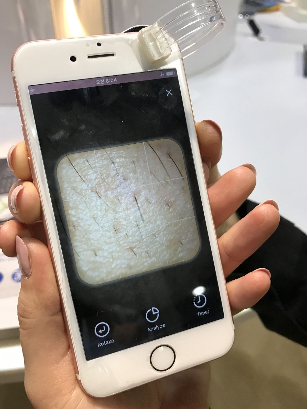 The Nurugo Micro microscope uses the iPhone camera to magnify 400x | iMore