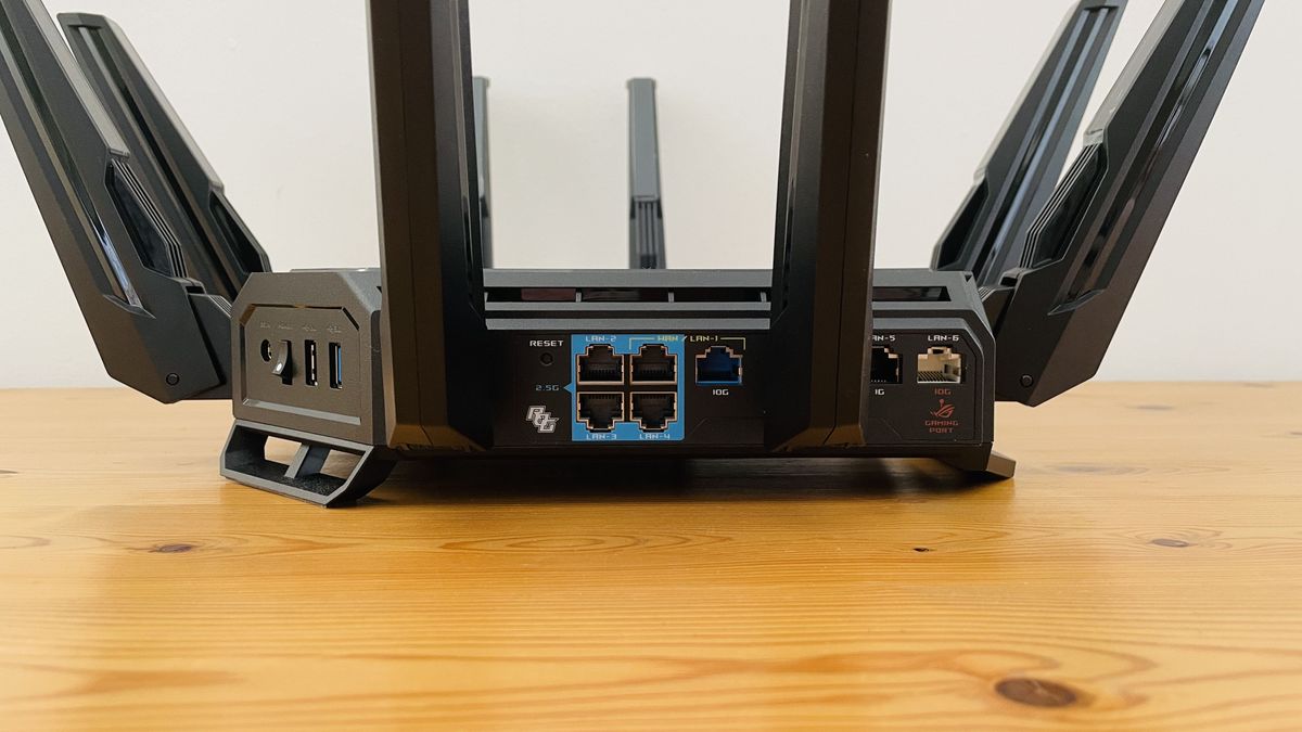 Asus ROG Rapture GT-BE98 review: blinding speed and impressive features for hard-core gamers ...