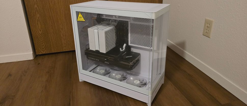 Montech HS02 Pro Case Review: GPU thermals take center stage | Tom's ...