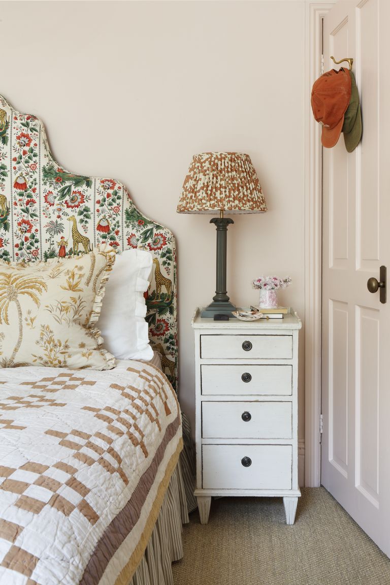 How to decorate with Farrow and Ball's Pink Ground | Homes and Gardens