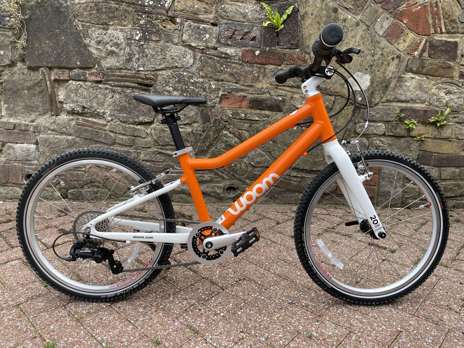 Woom 4 kids bike review: a small step up on their cycling journey ...