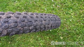 Specialized Ground Control, Fast Trak and Renegade XC/Downcountry tires ...