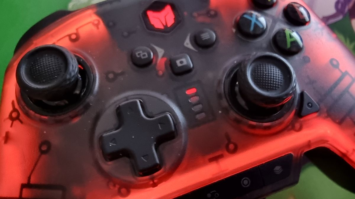 Rainbow 2 Pro wireless controller review - a superb Pro Controller ...