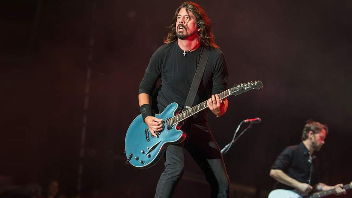 Dave Grohl's guitars: the 6-strings behind the Foo Fighters | Guitar World