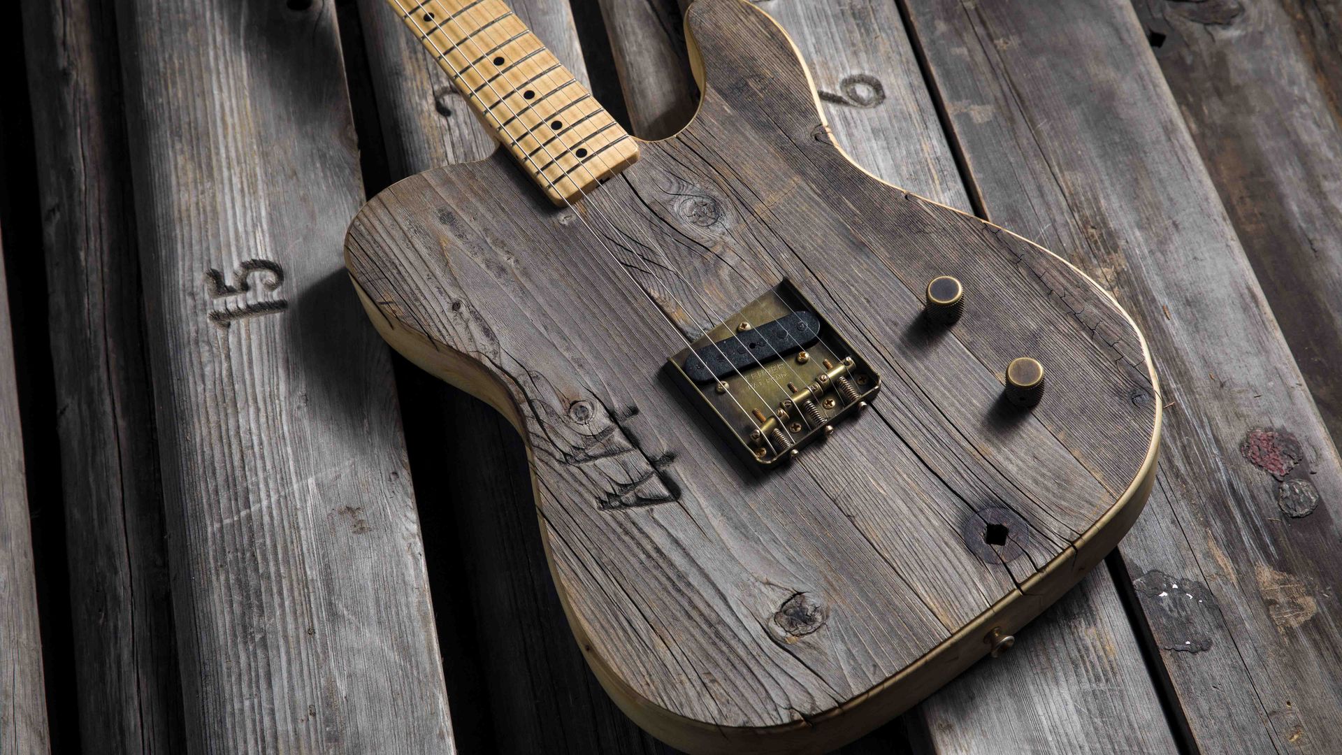 Summer NAMM 2017: Fender Custom Shop unveils Front Row Legend Esquire ...