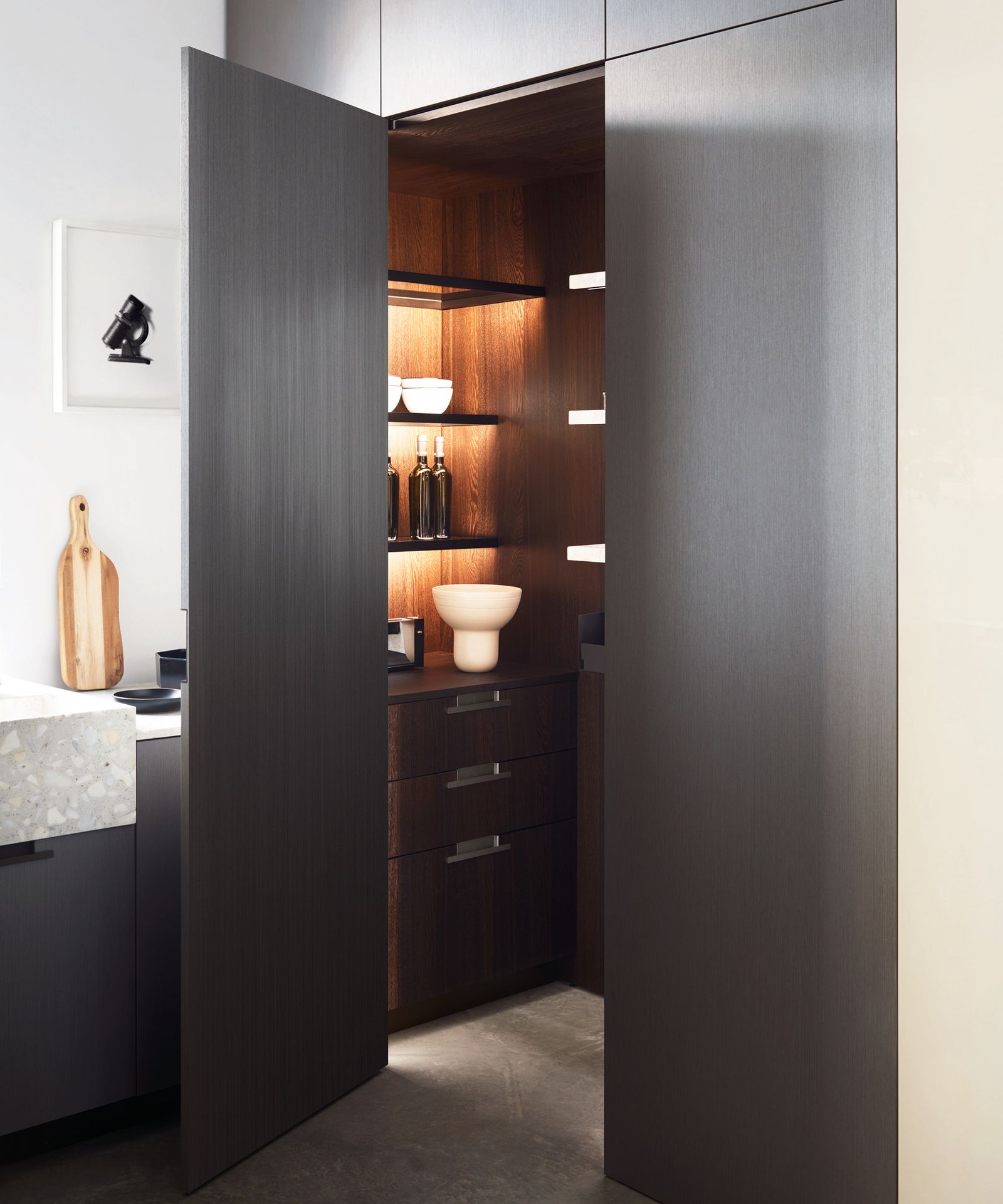 Invisible kitchen ideas: 8 reasons why this trend is taking over ...