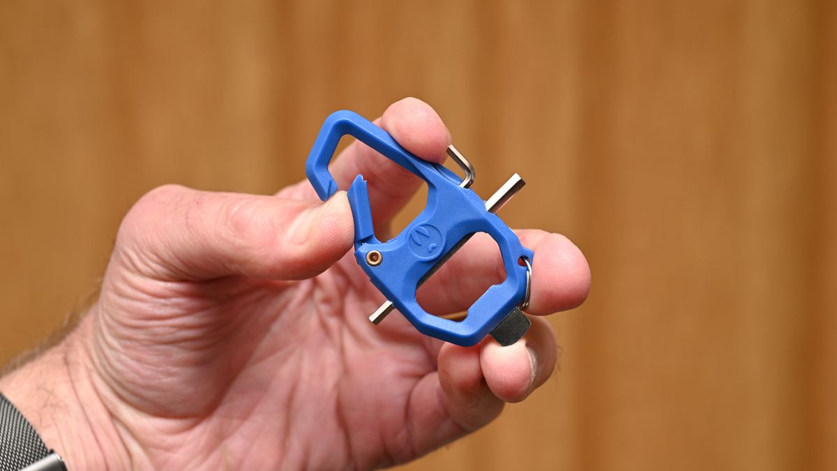 3 Legged Thing Window Mount Clamp review: ideal for drive-thru photo ...