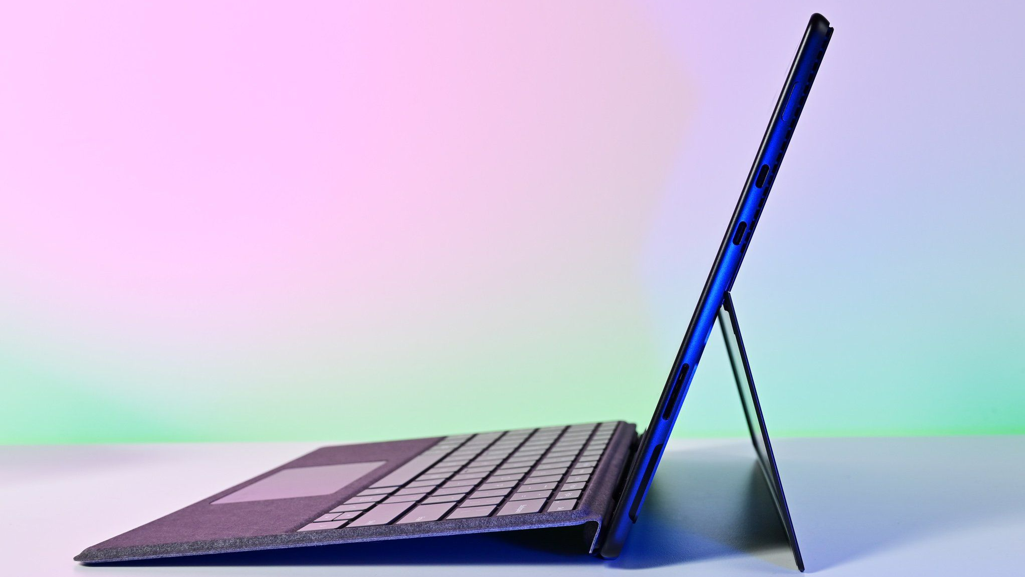 Microsoft News Roundup: Surface event, Windows 11 2022 Update, RTX 4000 ...