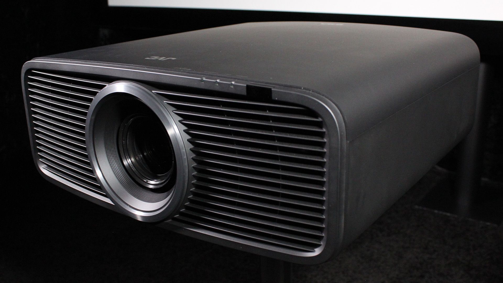 JVC DLA-NZ700 review: premium performance without the price | T3