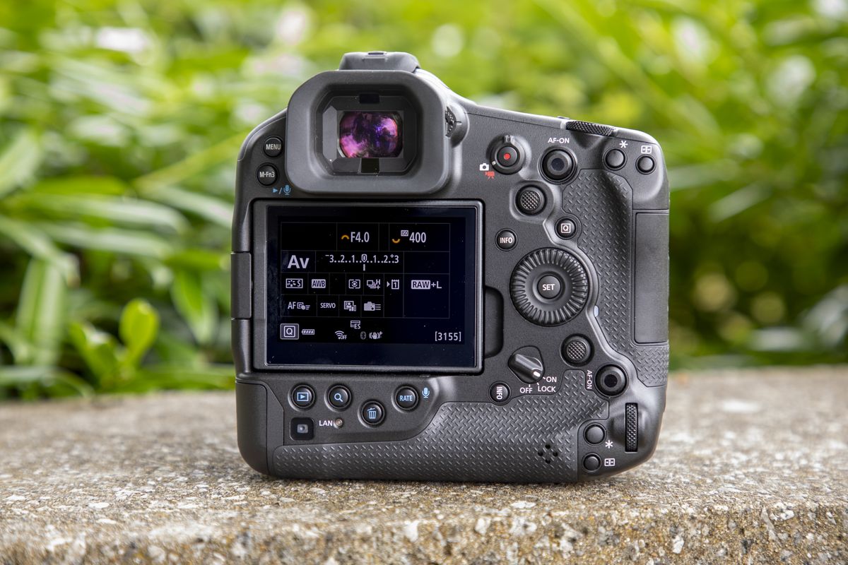 Canon EOS R1 officially launched! Is this AI-powered flagship the world’s best sports camera ...