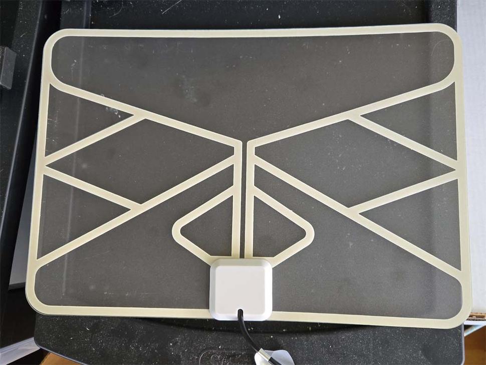 What to Look for When Evaluating an Antenna by Sight | TV Tech