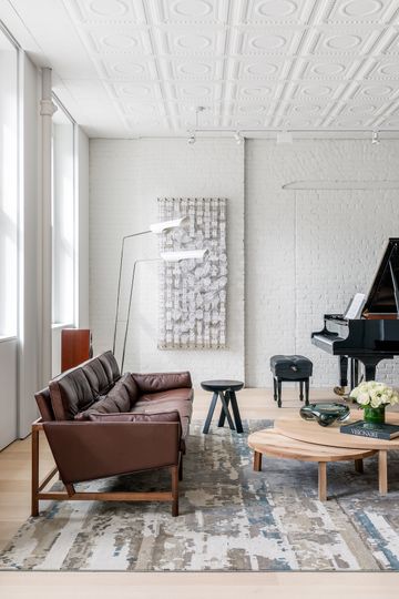 Explore A Striking Open-Plan Loft in New York City's SoHo