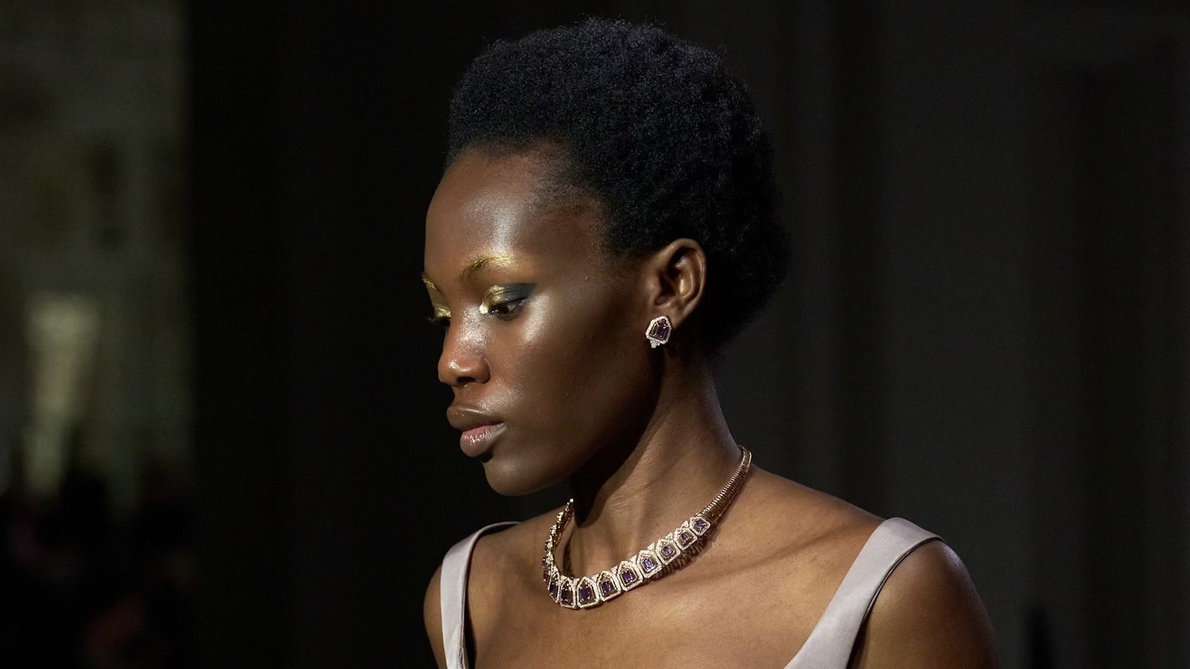 The 13 Best Liquid Highlighters, Tested by Editors | Marie Claire