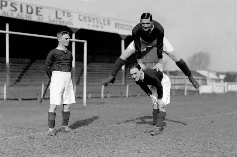 The old-school way to get fit | FourFourTwo