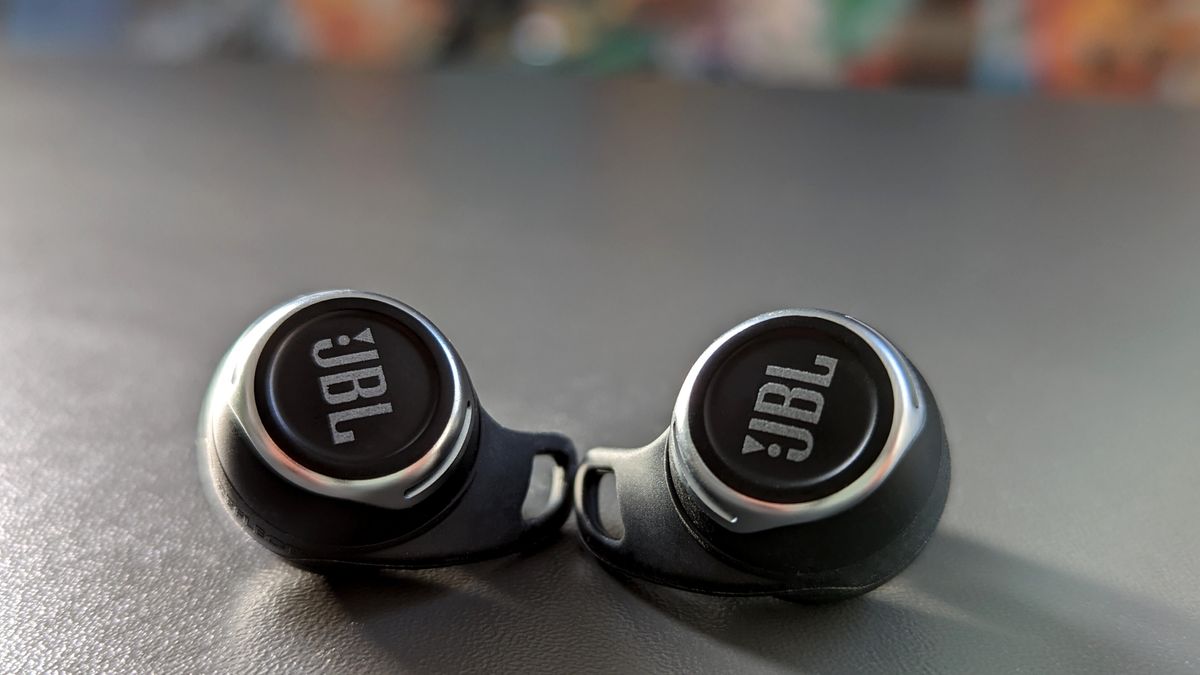 Anmeldelse: JBL Reflect Flow PRO | TechRadar