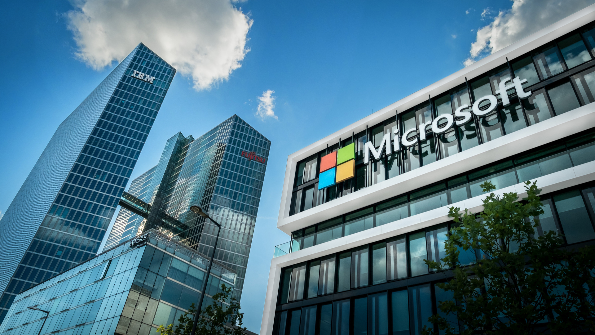 Windows 10 Is A Mess Because Satya Nadella Won t Get Rid Of made men