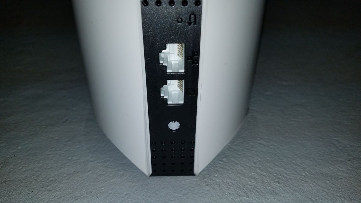 This box sits between your modem and router to anti-virus all your ...