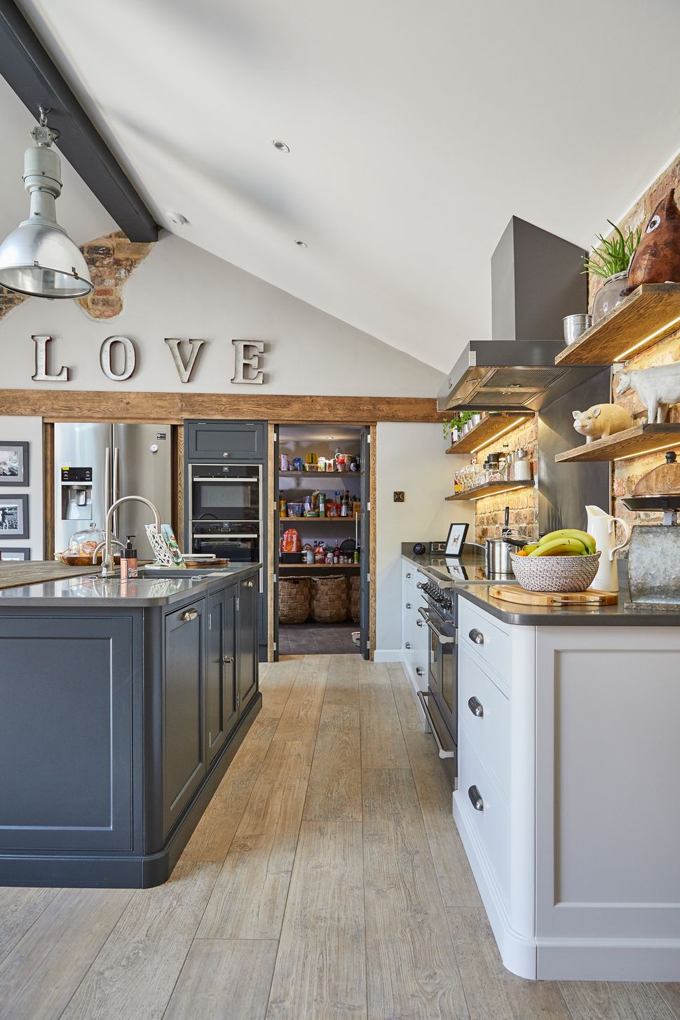Brilliant Kitchen Storage Ideas | Homebuilding