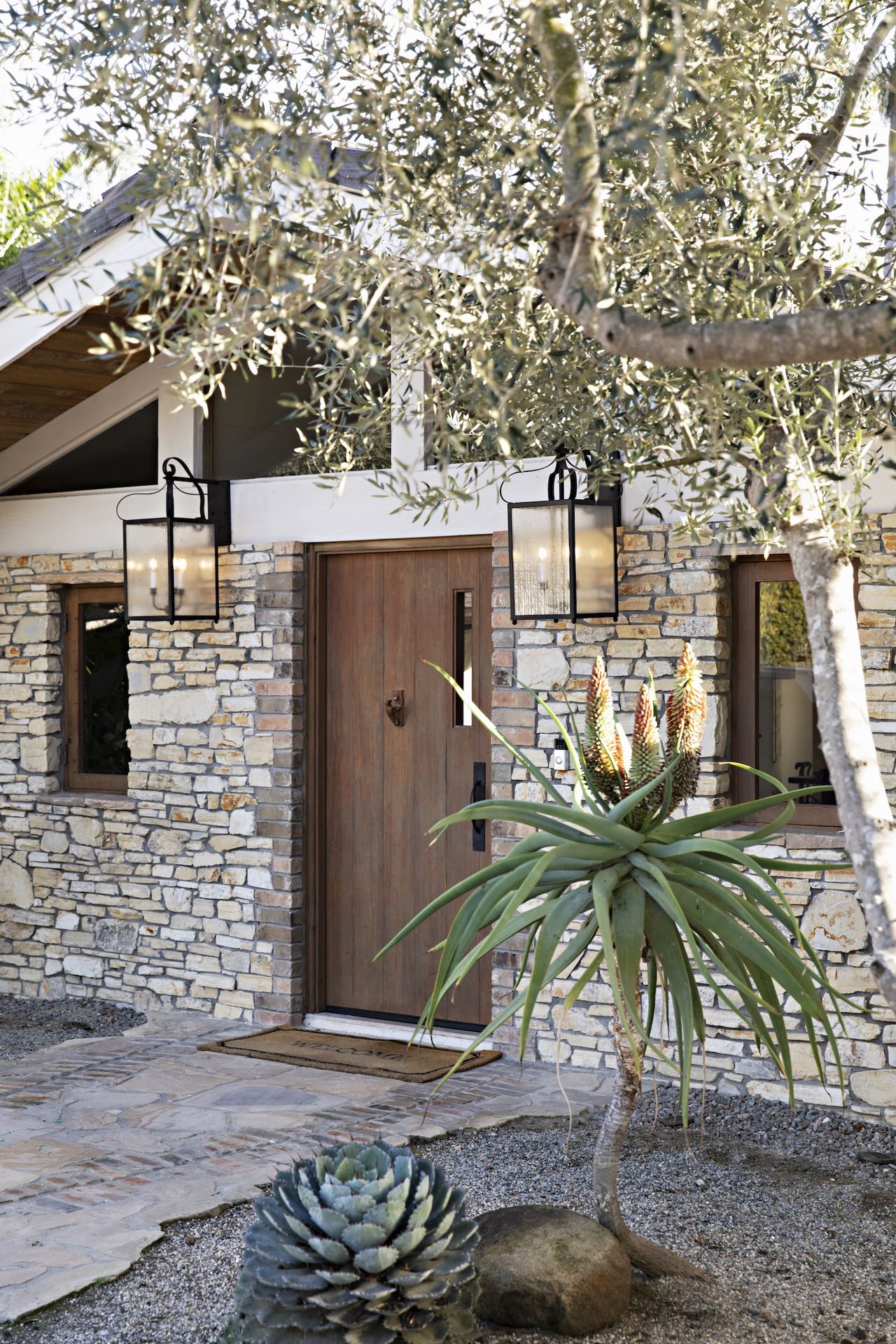 Explore A Mid-century Ranch With A Warm, Calming And Natural Interior