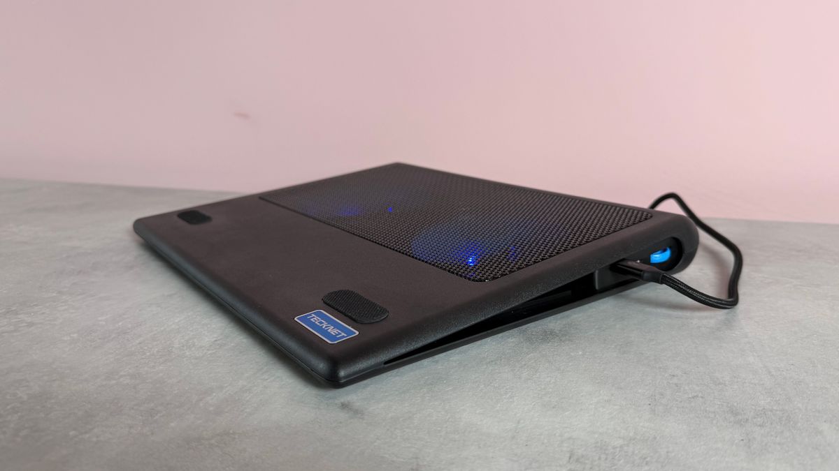 Tecknet N5 Laptop Cooling Pad review: not so stunning but it offers ...